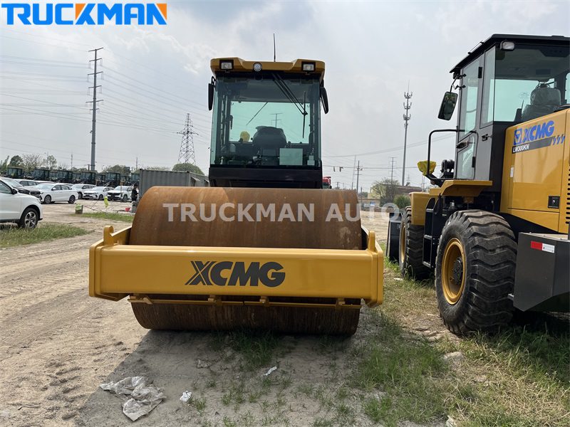 XCMG XS143J 14 Tons Single Drum Road Roller For Venezuela