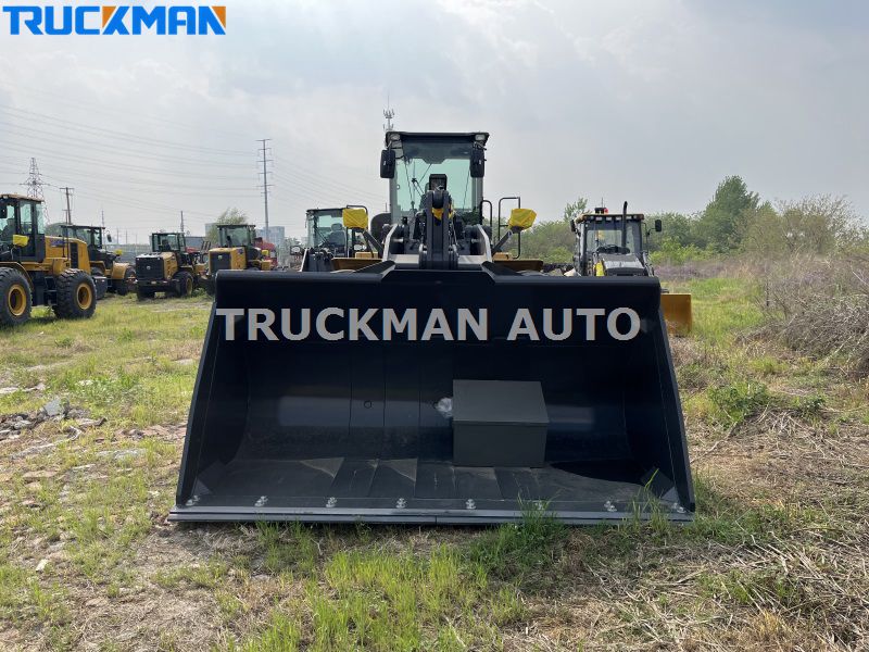 5 Tons XCMG LW500KN Pay Loader To Algeria