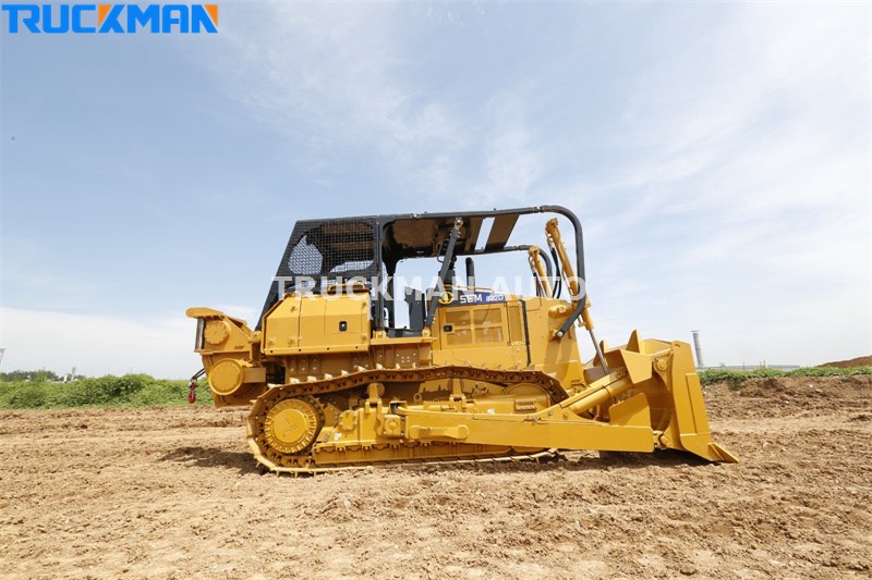 SEM 822D 27 Tons Bulldozer To Dominica