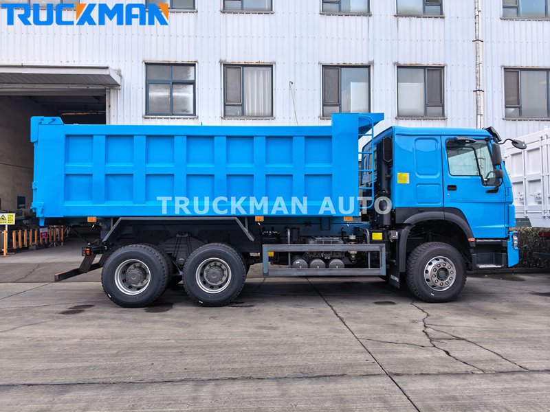 6x4 371 HP SINOTRUK HOWO Dumper Truck For Cameroon